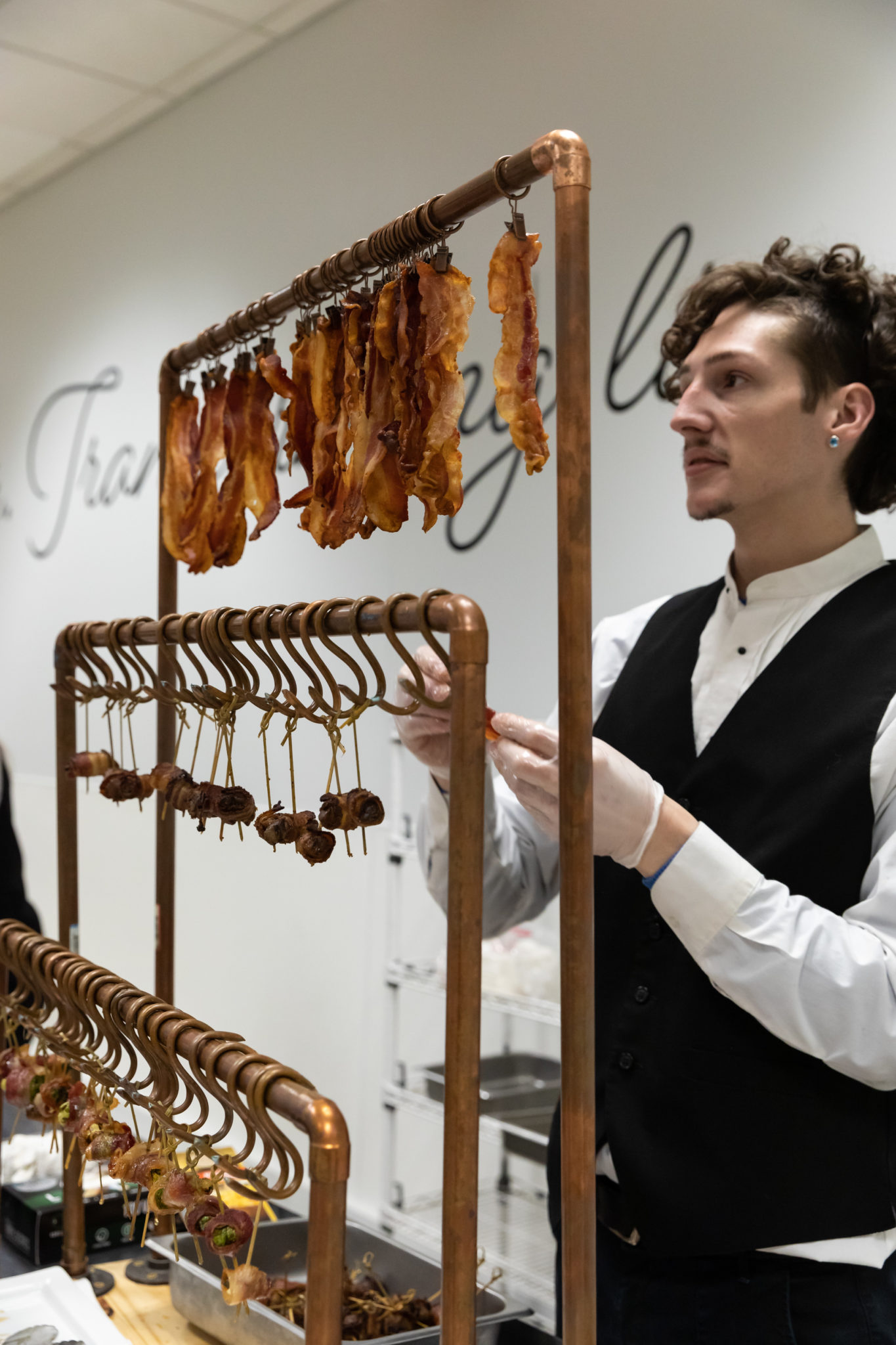 Chef Showdown Photo Gallery 2022 - Loaves & Fishes